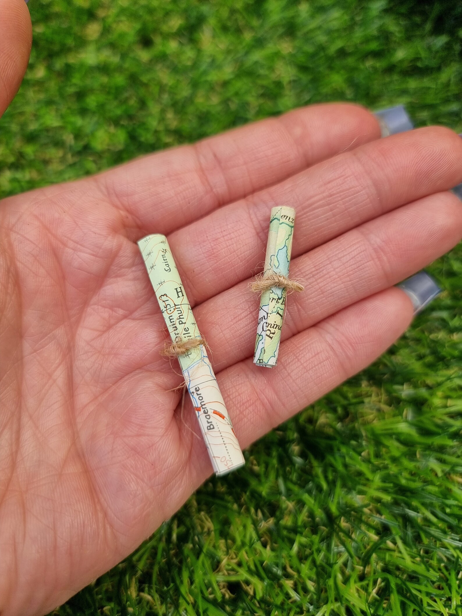 Miniature Vintage Maps Dolls House Map Rolls 1:12 Scale - Etsy