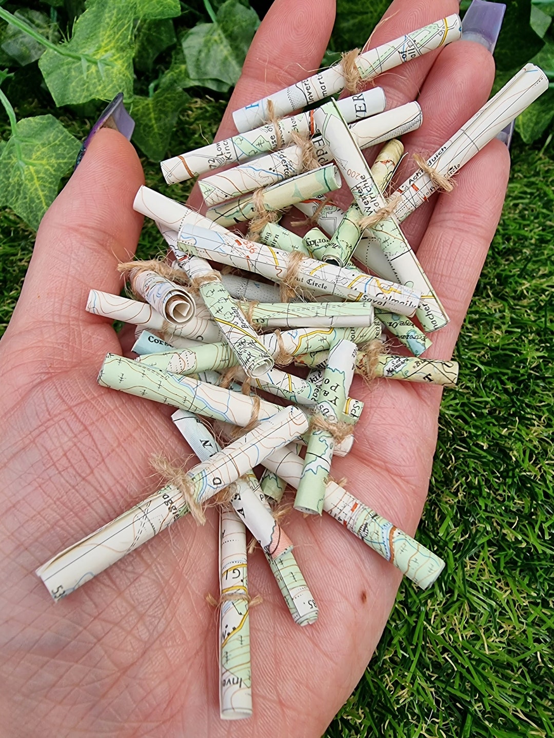 Miniature Vintage Maps Dolls House Map Rolls 1:12 Scale Miniature Maps ...