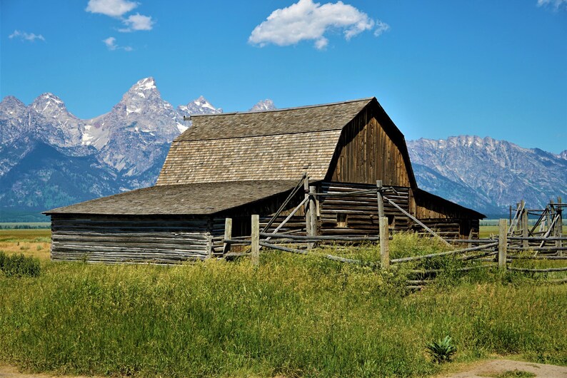 Rustic Barn With Teton Mountains - Etsy
