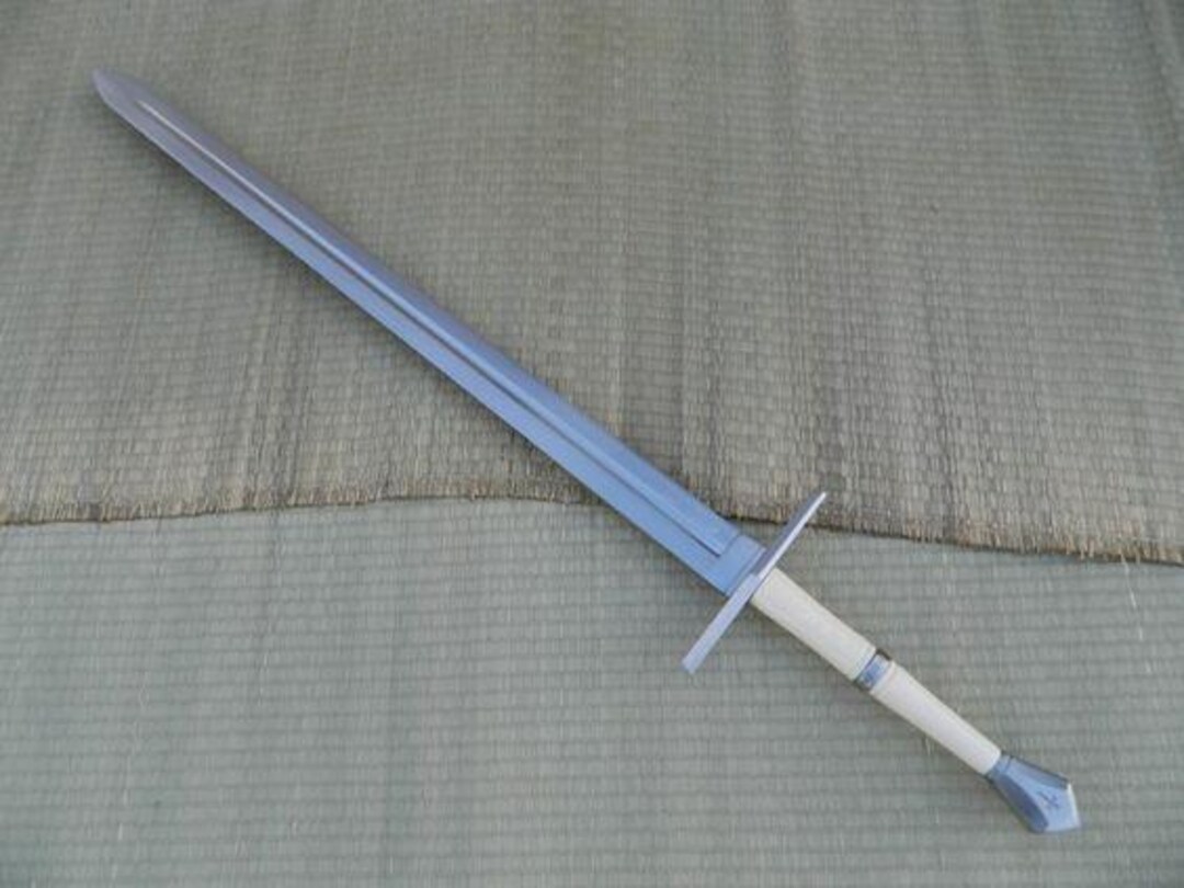 Medieval Fantasy Longsword – Handmade Battle-ready Two-handed Sword ...
