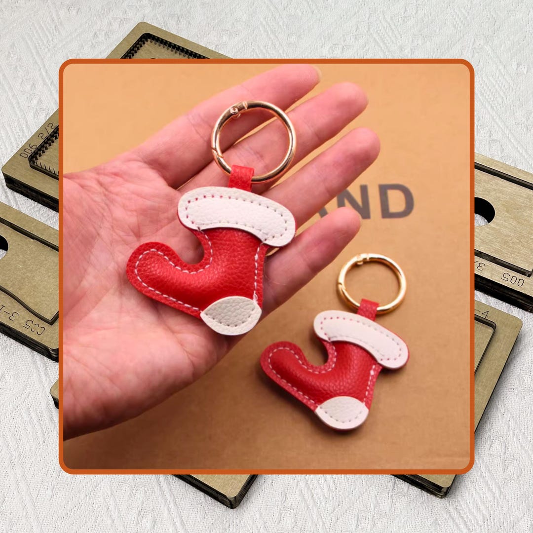 Santa Claus Stocking Keychains, Christmas Gift Customization Leather ...