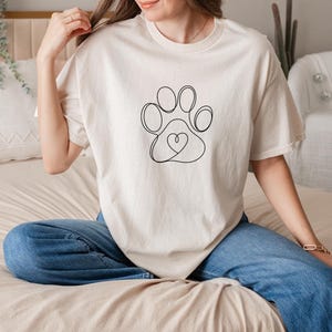 Best Seller Dog Paw Pocket T Shirt, Dog T-shirt, Dog Paw Shirts, Dog ...
