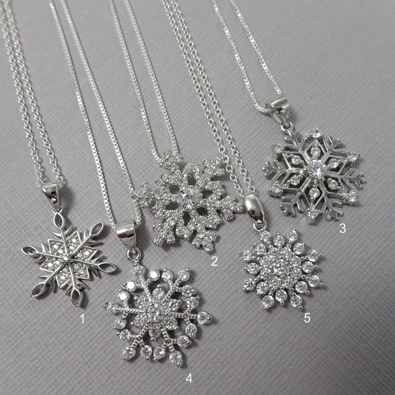 Snowflake Necklace - Etsy