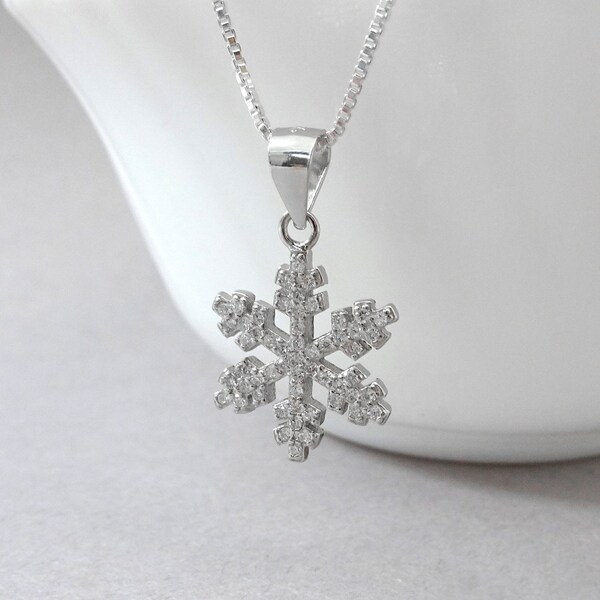 Snowflake Necklace - Etsy