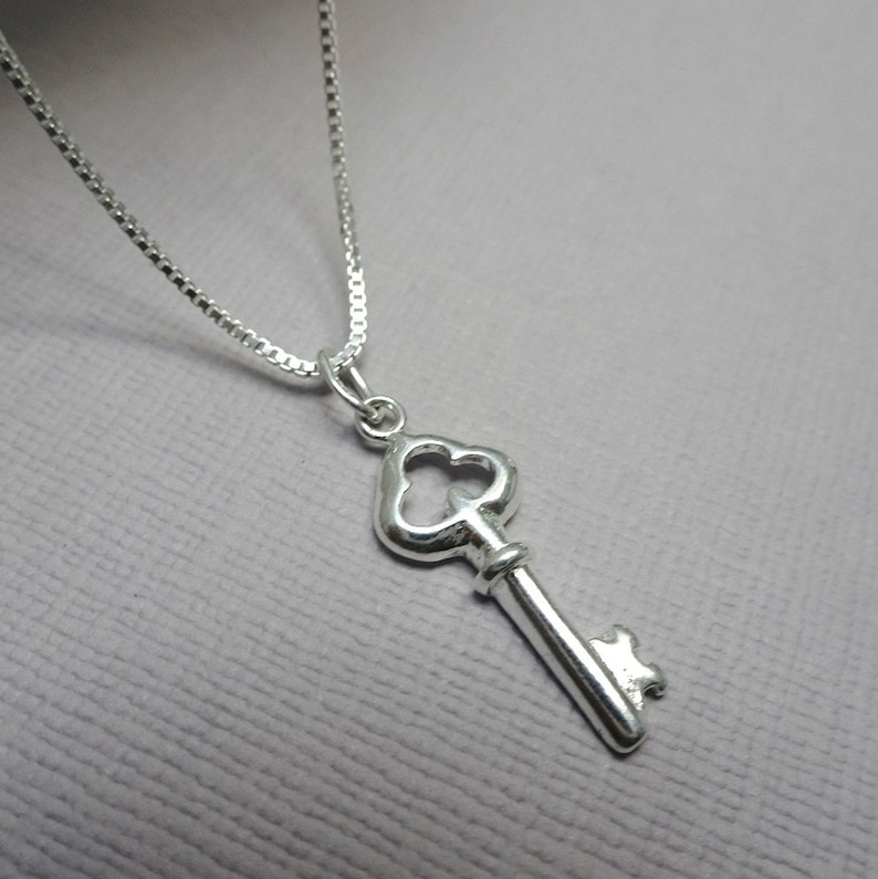 Tiny Sterling Silver Key Necklace Sterling Silver Key Pendant - Etsy