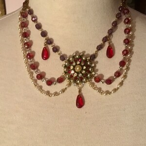 Renaissance Glow Regal Princess Necklace - Etsy