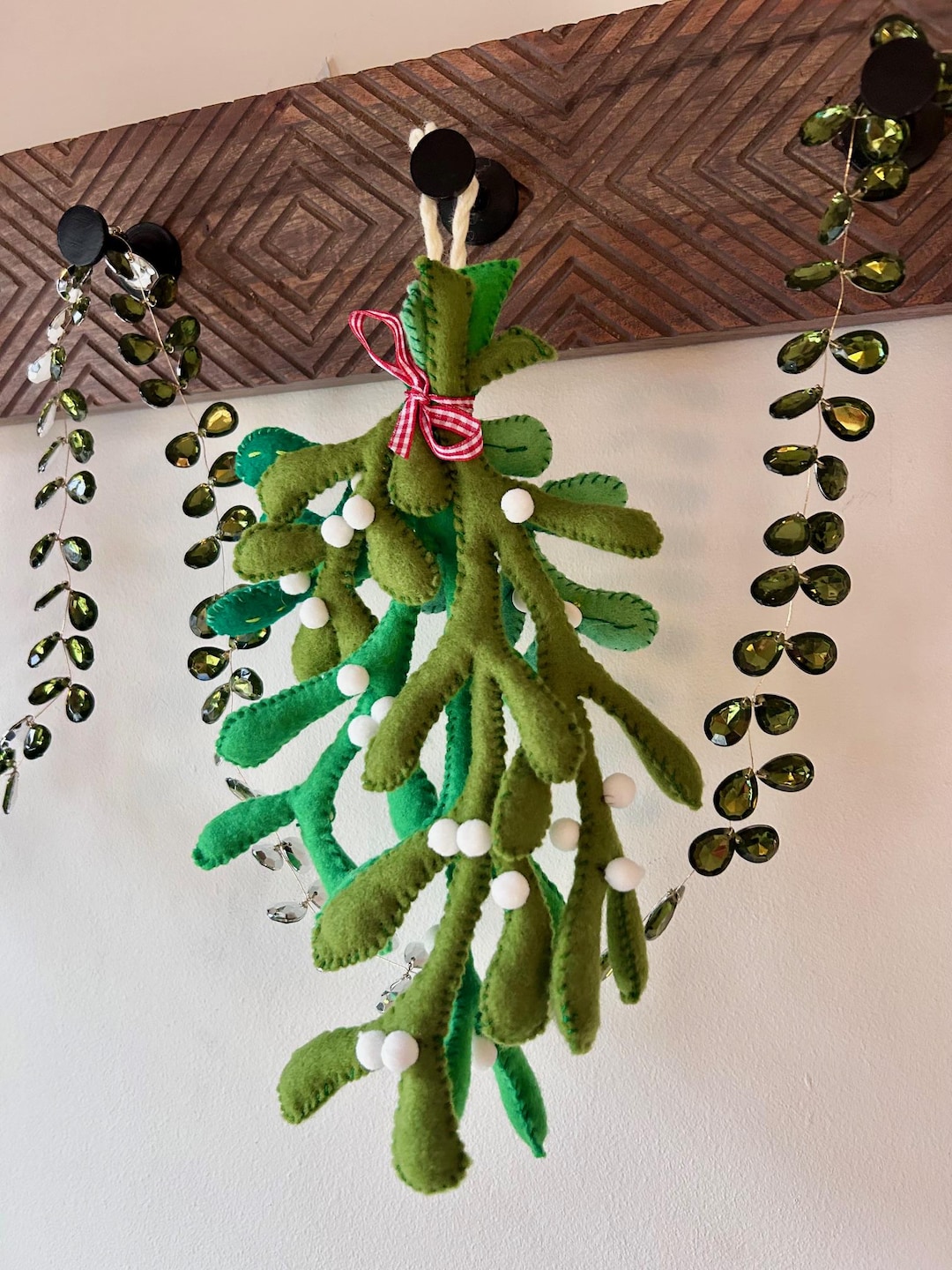 DIY Felt Mistletoe Decoration – Downloadable Digital Pattern for ...