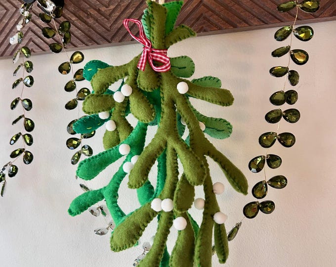 Felt Mistletoe - Etsy