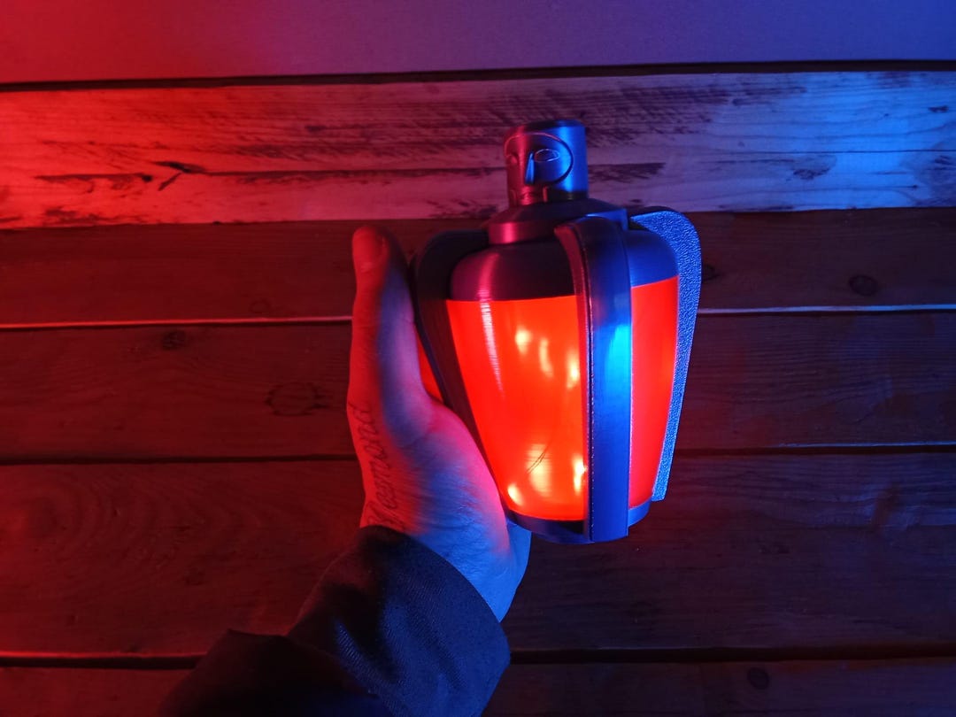 RED PLASMID Bottle ADAM! Bioshock Vigors Collection Props Fan-art ...