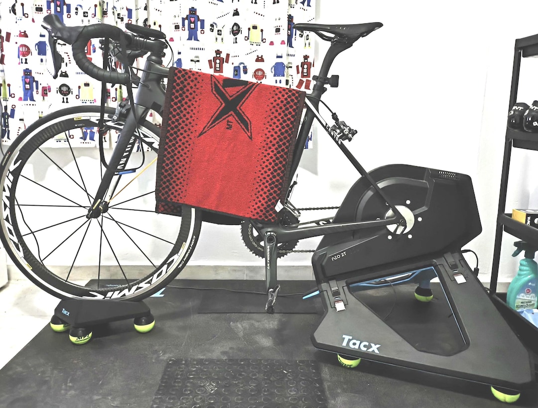 Rocker Feet for Tacx Neo 2T Smart Trainer/ Tacx Neo 2T Tennis Ball Mod ...