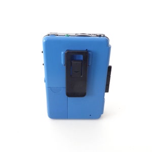 Vintage Blue Sony WM-BF22 Walkman FM/AM Radio Cassette Player. Portable ...