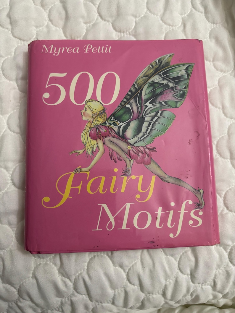 Book About Fairies, Fairy Complete Book, 500 Fairies Book by Murray ...