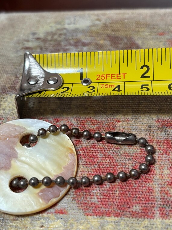 20th Century mother of Pearl button keychain, vintage… - Gem