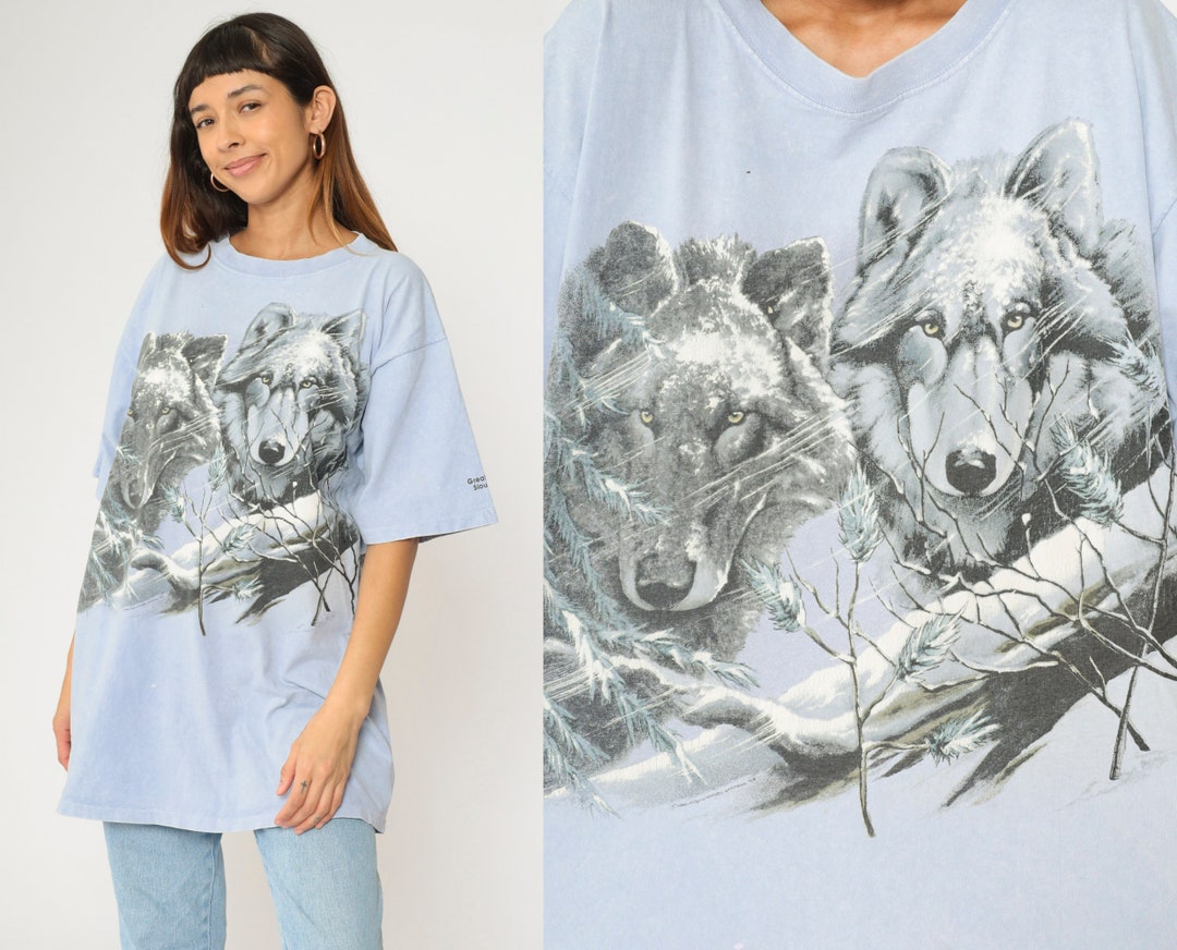 Wolf T-shirt 90s Powder Blue Wolves Graphic Tee Wolfpack Animal ...