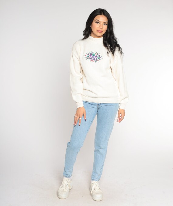 White Floral Sweater 90s Embroidered Flower Sweater P… - Gem