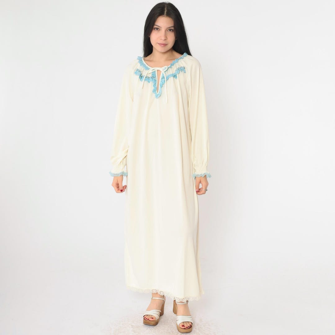 70s Nightgown Cream Lace Trim Sleep Dress Maxi Nightie Keyhole Slit ...