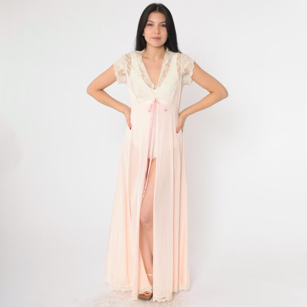 70s Long Pink Robe White Lace Short Sleeve Lingerie Jacket Robe Maxi ...