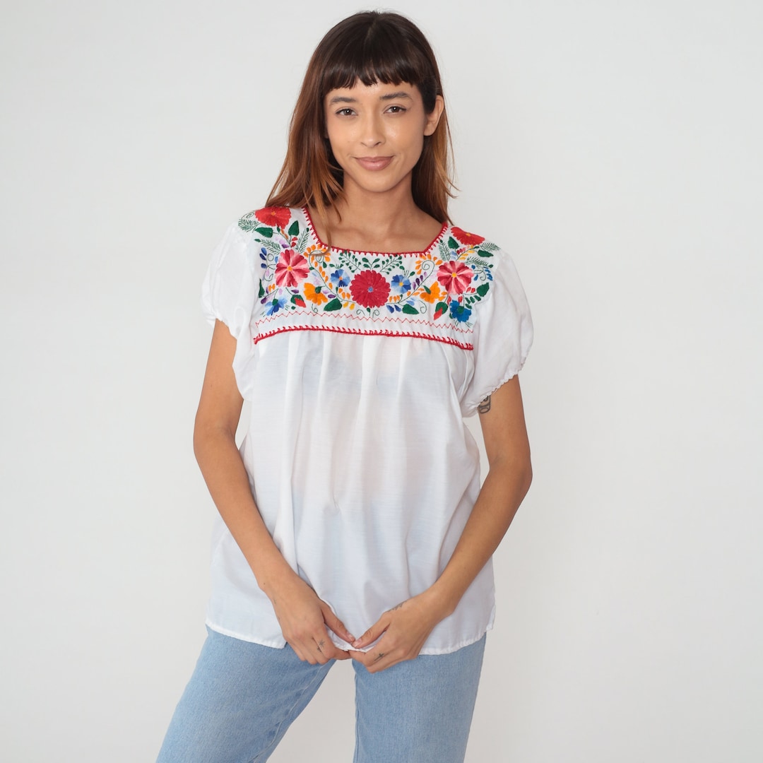 Floral Embroidered Blouse 90s Mexican Top White Peasant Hippie Short ...