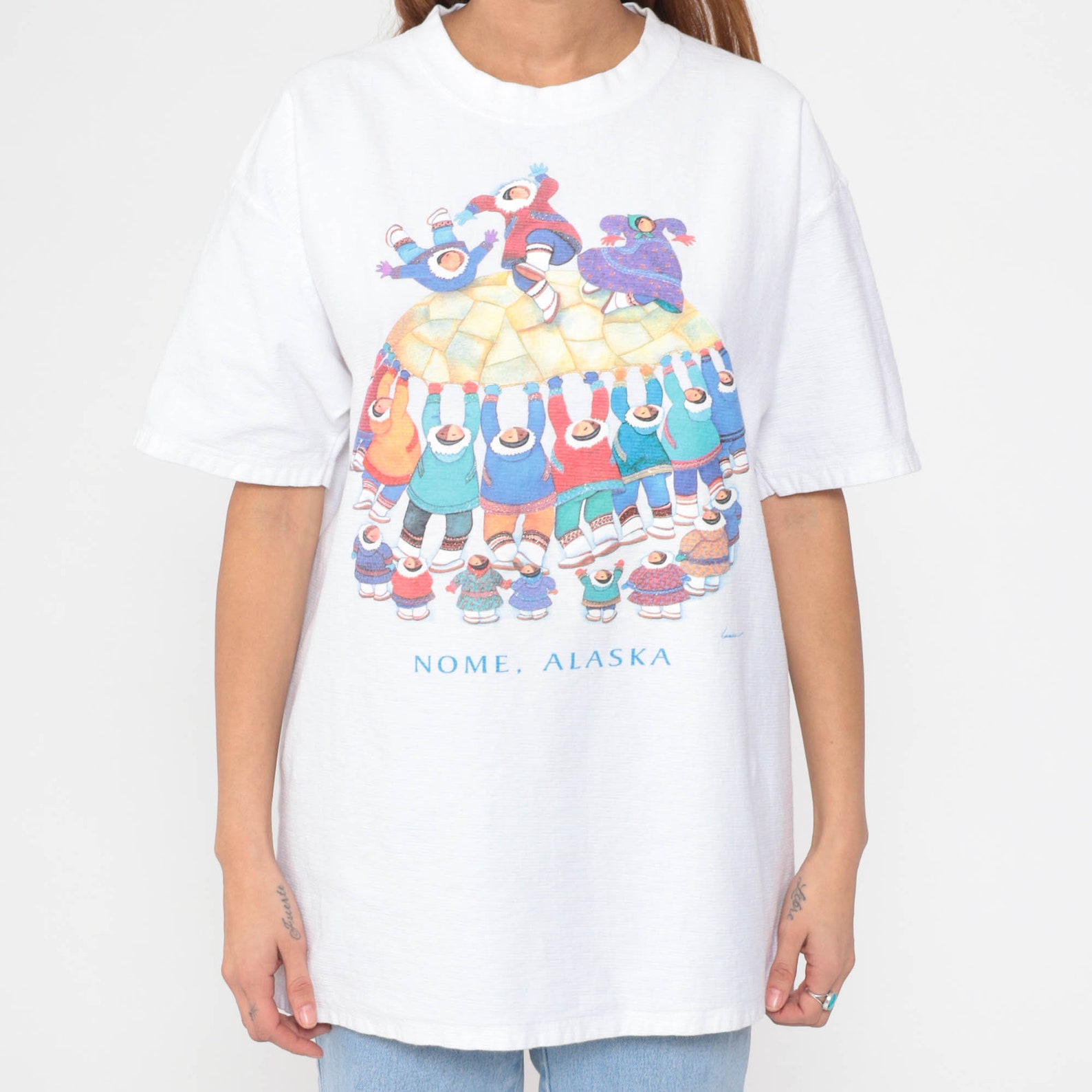 Nome Alaska T-shirt 90s Graphic Inuit Tee Glittery Parachute Game ...