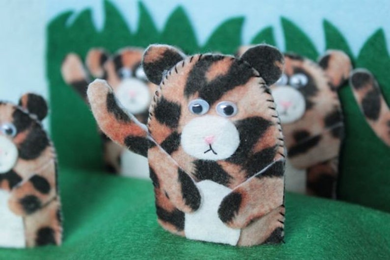 Leopard Finger Puppet - Etsy