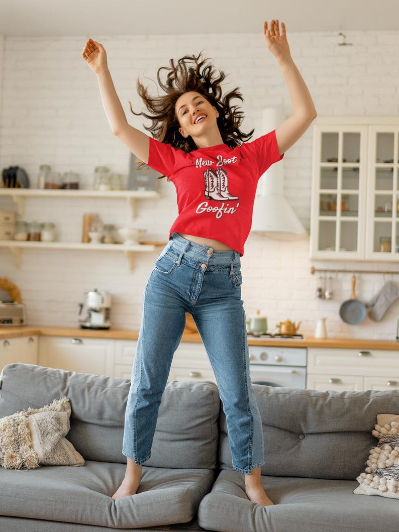 NEW Boot Goofin Tshirt, I'm Just Goofin', New Boot Goofin', Funny T-shirt, Ostrich Boots ...