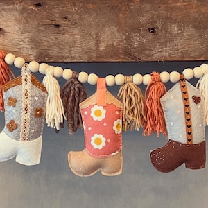 Fabric Cowboy Boots Garland - Etsy