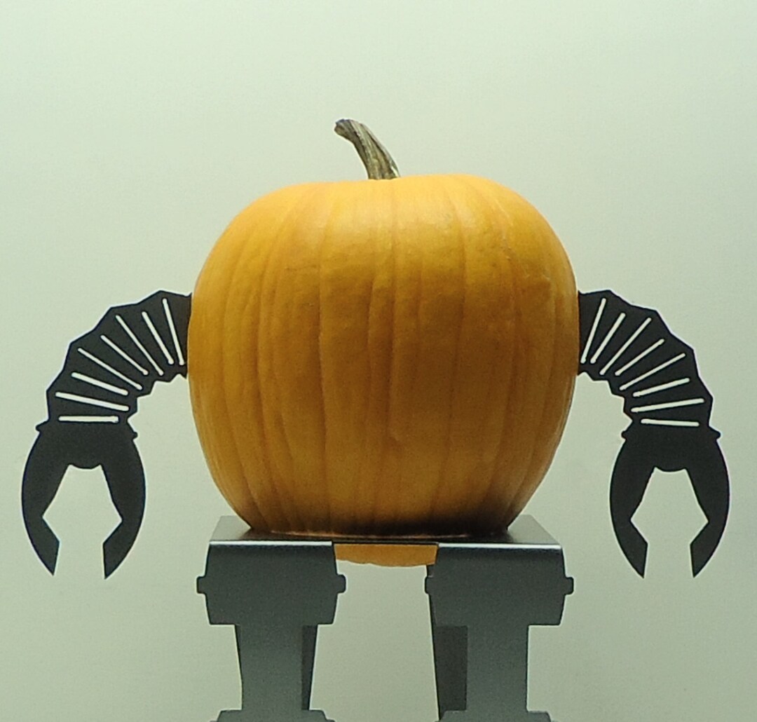Robo Pumpkin Jackolantern Metal Art Robot Arms Free USA Shipping - Etsy