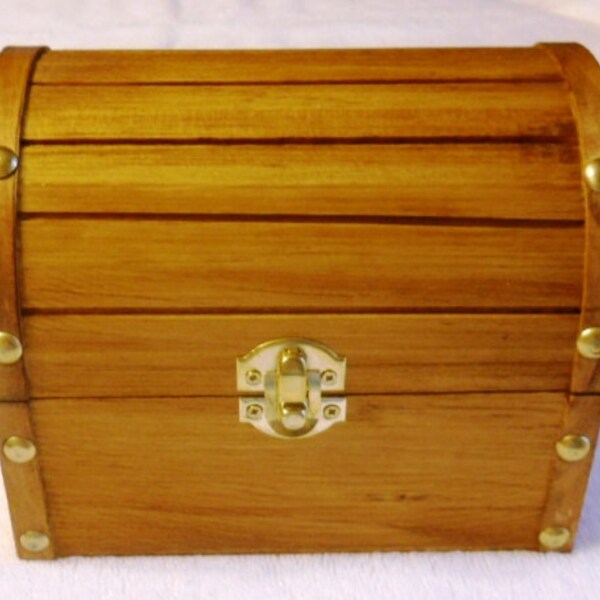 Small Wooden Chest - Etsy