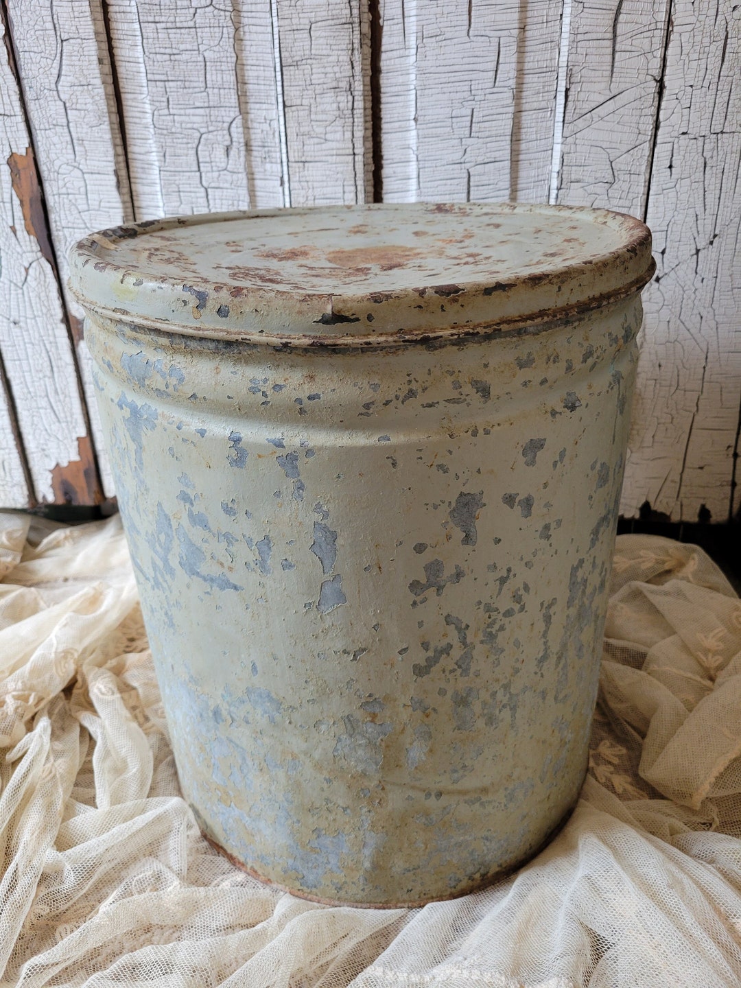 XXL Vintage Shabby Primitive Metal Chippy Grey Taupe Rusty Can ...