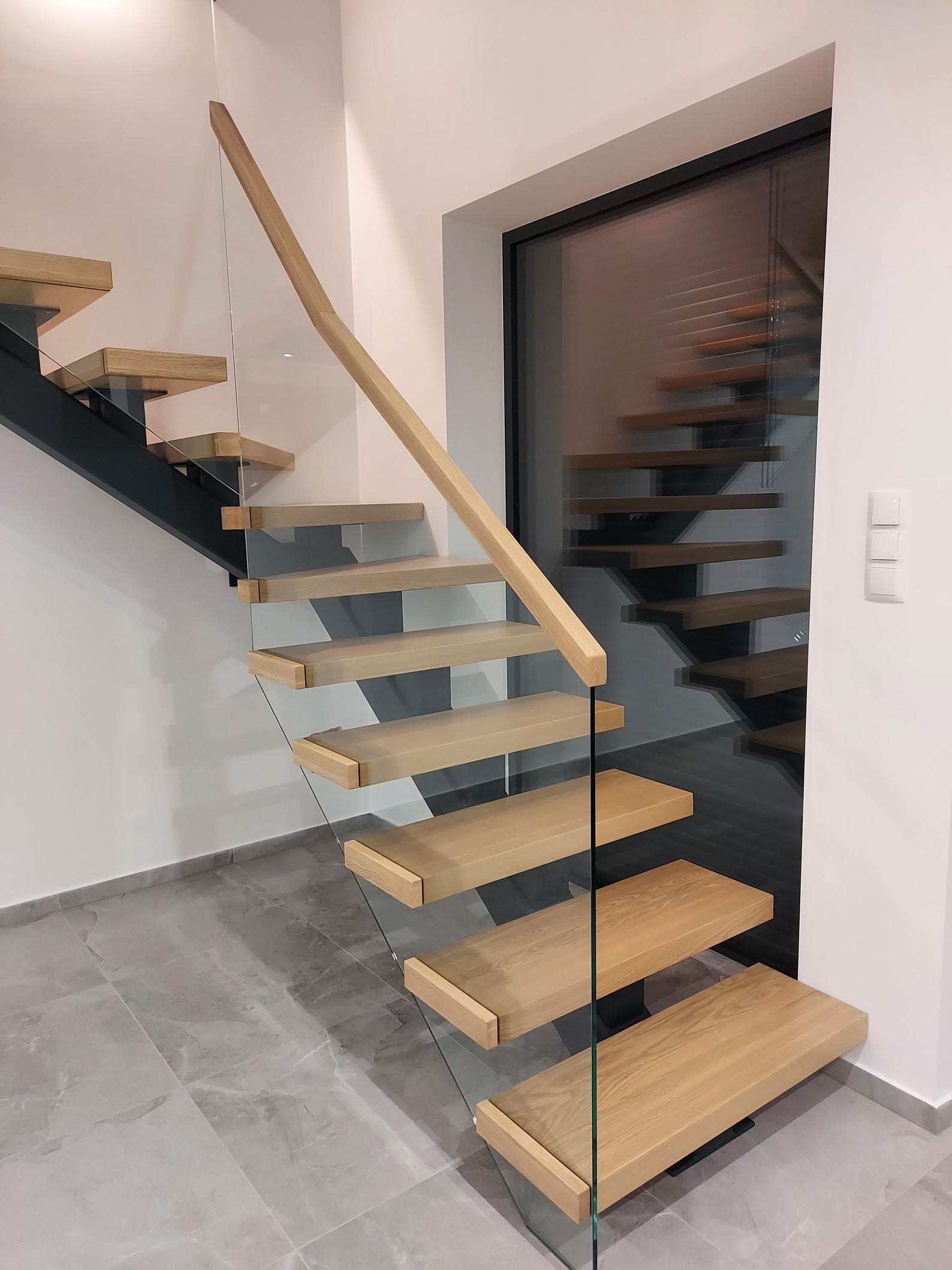 Oak Central Beam Staircase With Glass Balustrade Glass Stairs - Etsy