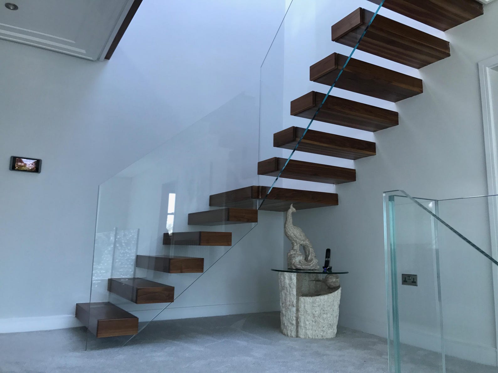 Oak Floating Staircase With Glass Balustrade Cantilever Glass Stairs - Etsy