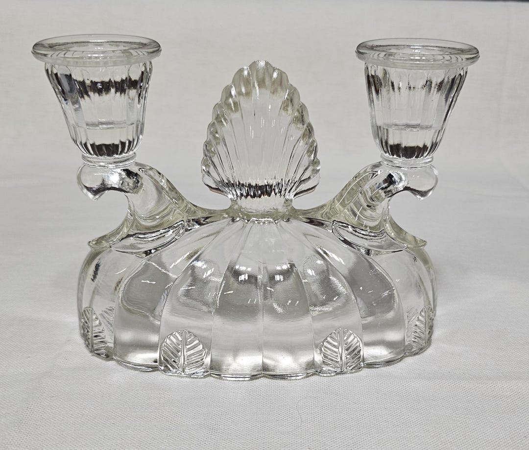 LE Smith Glass "clam Shell" Double Candlestick - Etsy