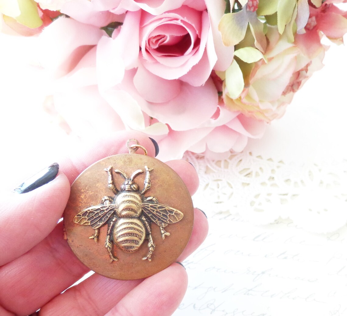 Copper Bee Locket Bumble Bee Locket Bumblebee Round | Etsy