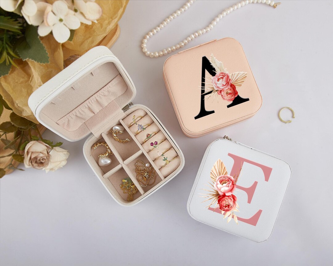 Personalized Initial Jewelry Box, Bridesmaid Gift, PU Leather Travel ...