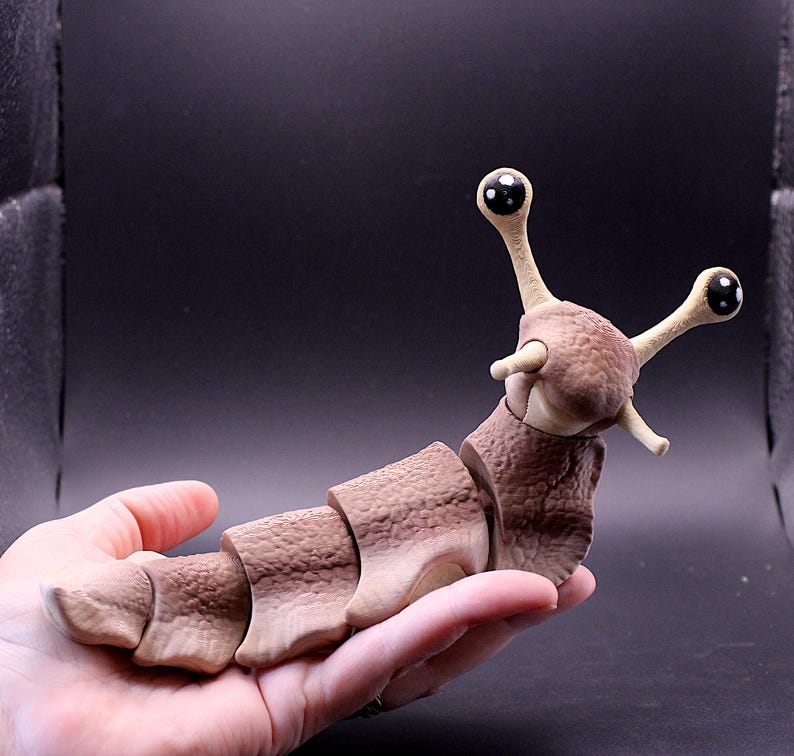 3D Printed Articulated Slug Figurine – Poseable Desk Companion, Unique ...