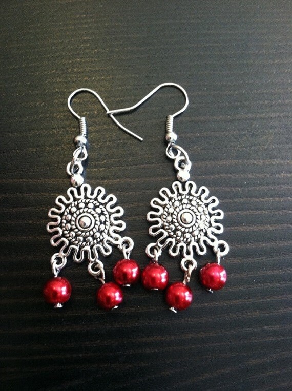 AB0011 Silver With Red Bead Dangles Pierced or Clip on - Etsy