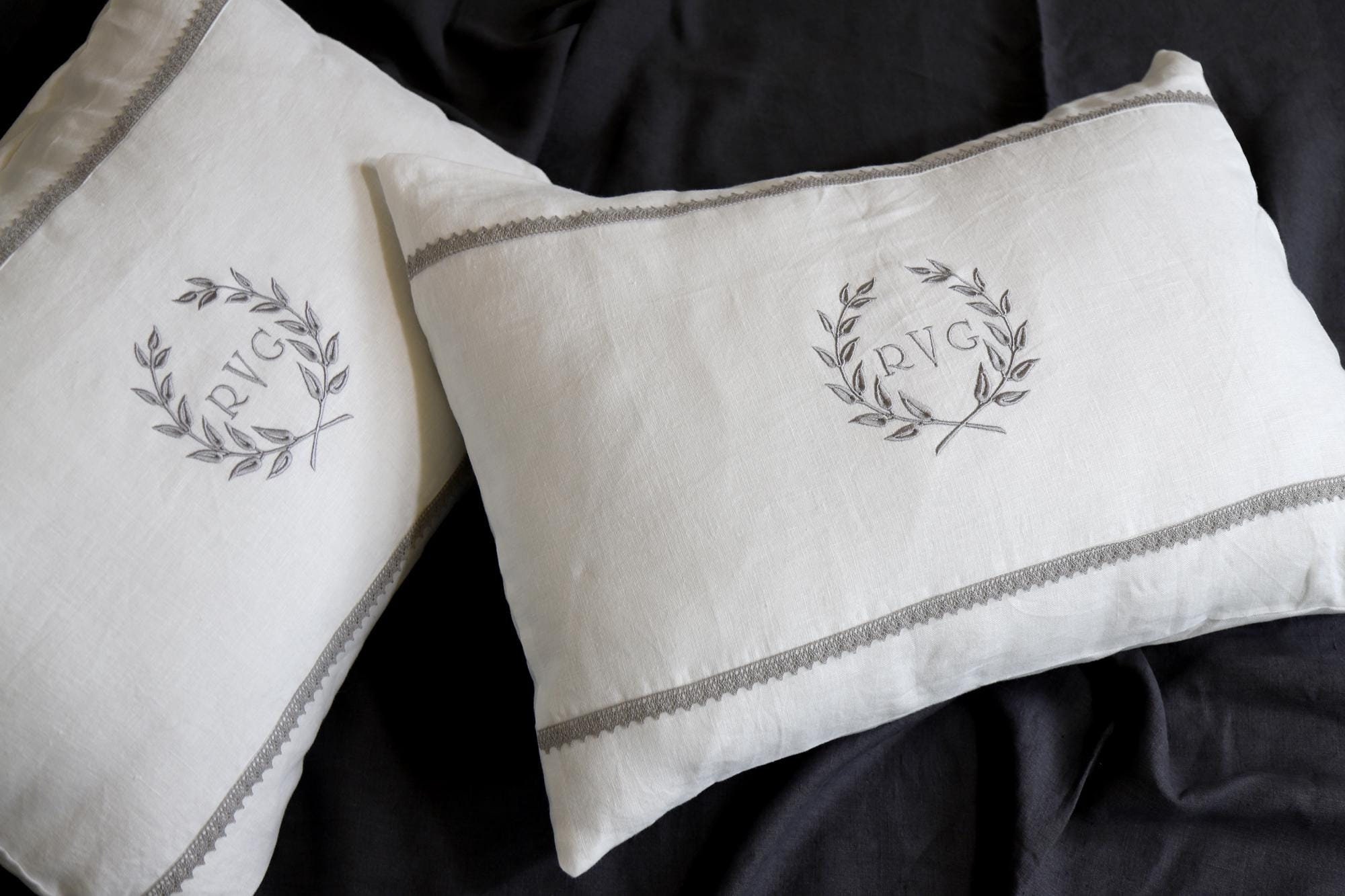 Embroidered Monogram Linen Pillowcase, Personalized Pillow Sham - Etsy