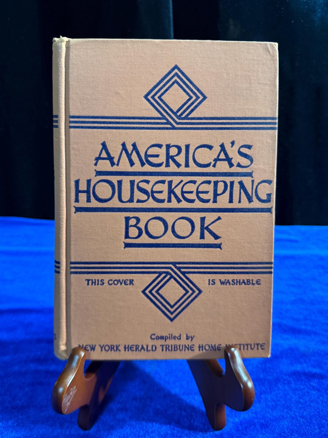 Americas Housekeeping Book, 1941 by New York Herald Tribune Home ...