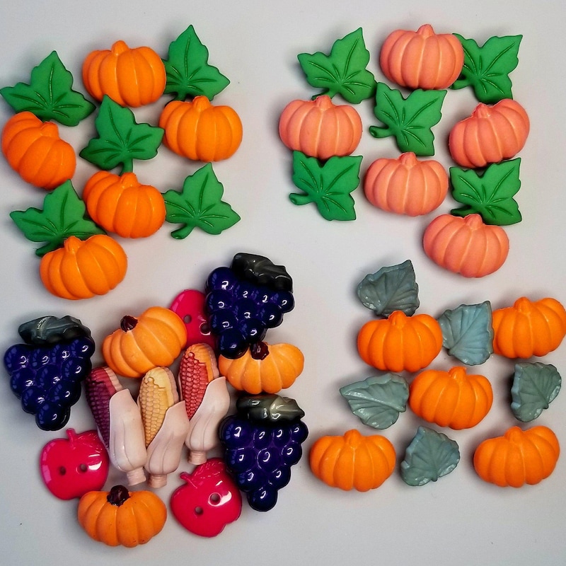 Thanksgiving Buttons - Etsy