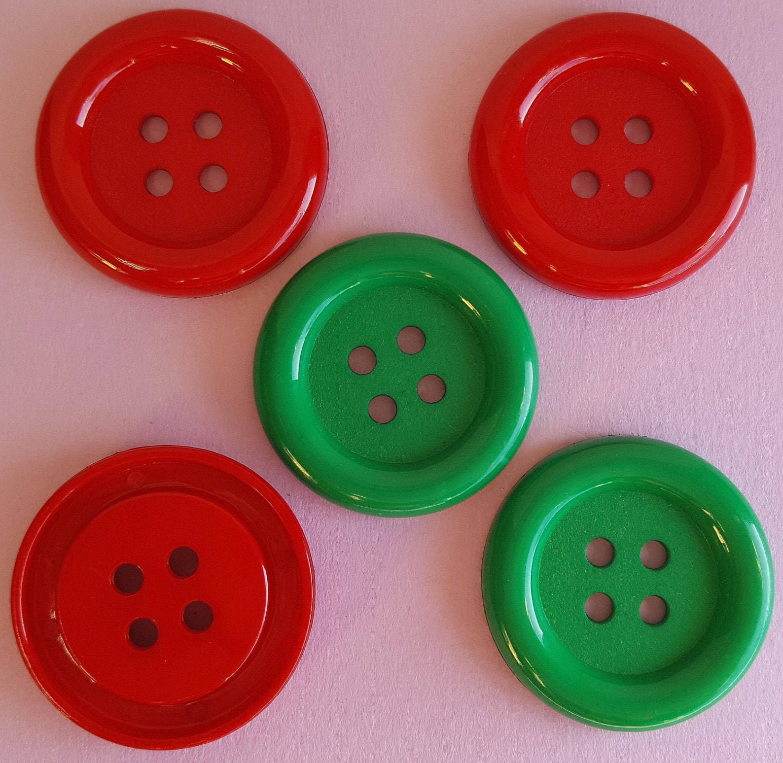 BIG OL' BUTTONS Christmas Craft Buttons Red Green Round - Etsy
