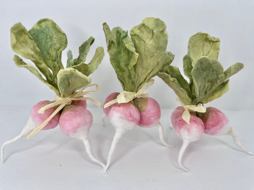 RTS Spun Cotton Vintage Look Garden Vegetable Radish Christmas St ...
