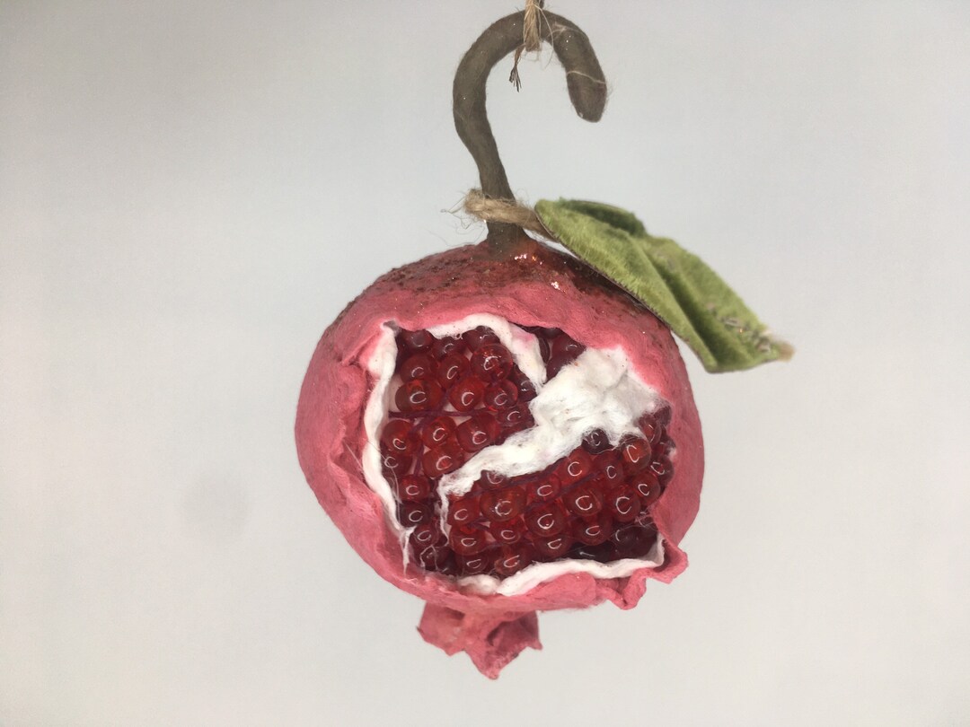 RTS Spun Cotton Vintage Look Garden Fruit Pomegranate With Seeds ...