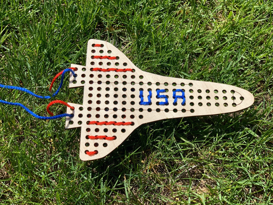 Spaceship Maple Wooden Lacing Board - STEM -STEAM - Creative Play ...