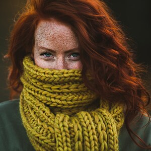 KNITTING PATTERN — Super Bulky Slipped Stitch Rib Scarf / Entwine Scarf ...