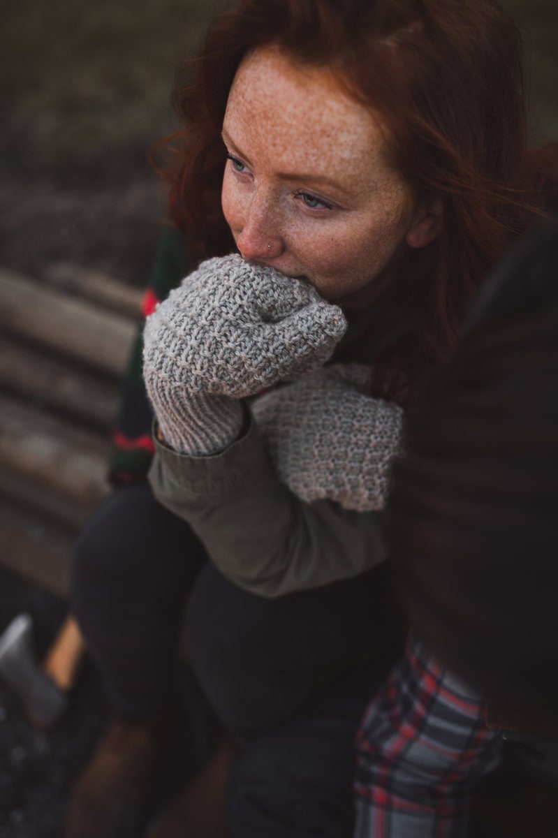 KNITTING PATTERN — Textured Worsted Weight Mittens / Woodstack Mittens ...