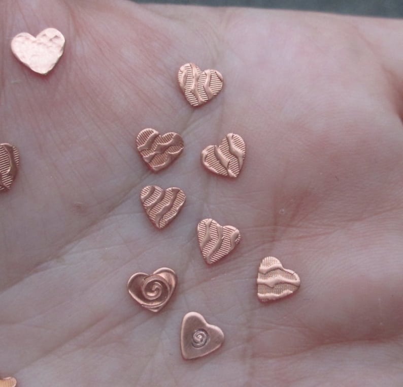 Tiny Copper Heart Discs/ One Quarter Inch (24 or 22 Gauge) - Etsy