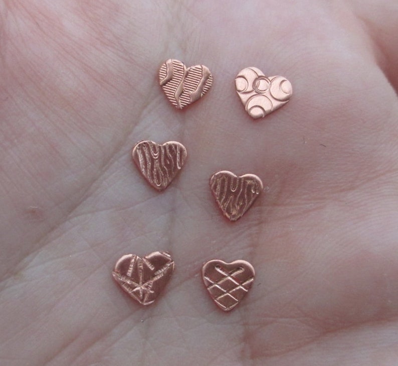 Tiny Copper Heart Discs/ One Quarter Inch (24 or 22 Gauge) - Etsy