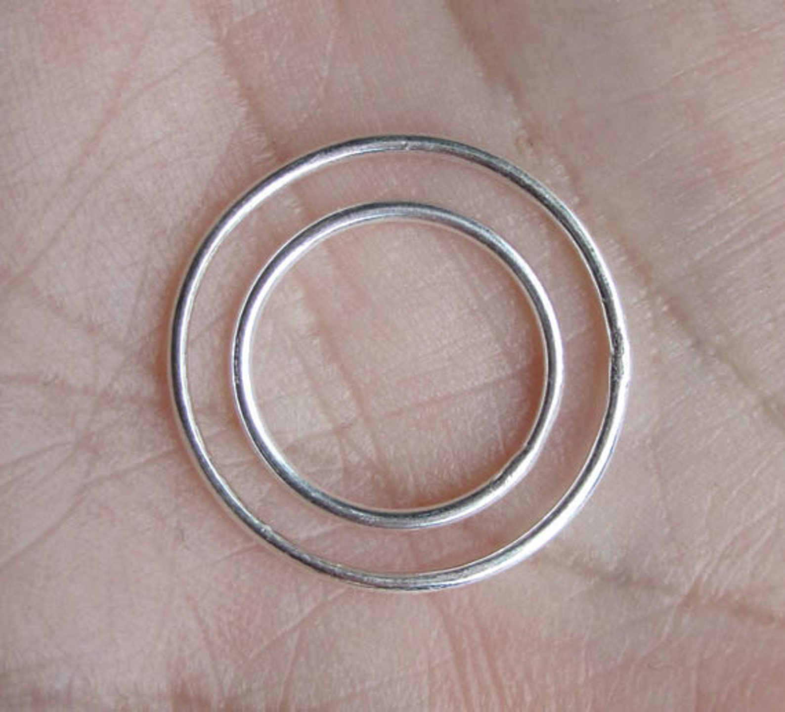 Large30mm28mm25mm and Medium19mm and 14mm Closed Rings | Etsy