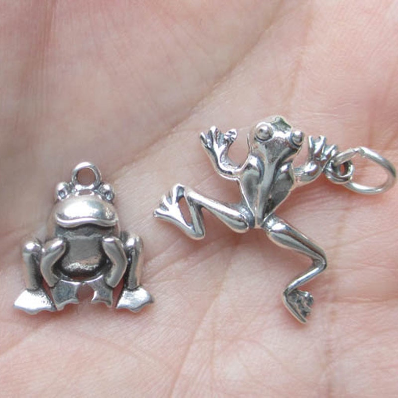 Sterling Silver Frog Charm - Etsy