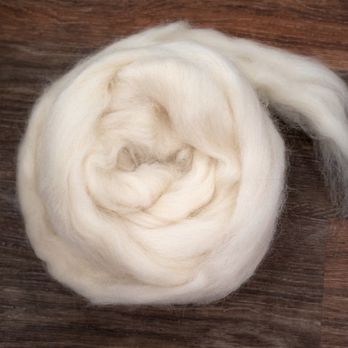 Merino Wool 4oz Combed Top / Roving for Spinning and | Etsy